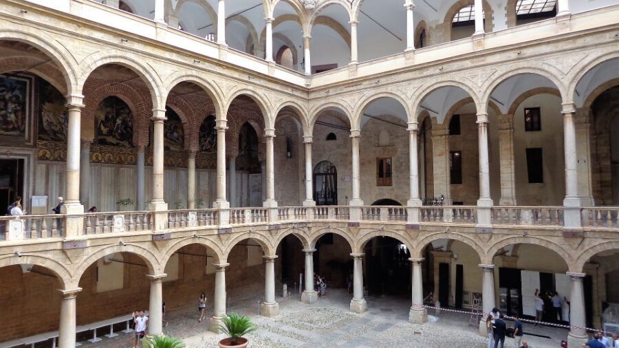 Palermo: Norman Palace Ticket and Rooftop Tour of Palermo - Rooftop Views from Santa Caterina: Cityscapes and Domes