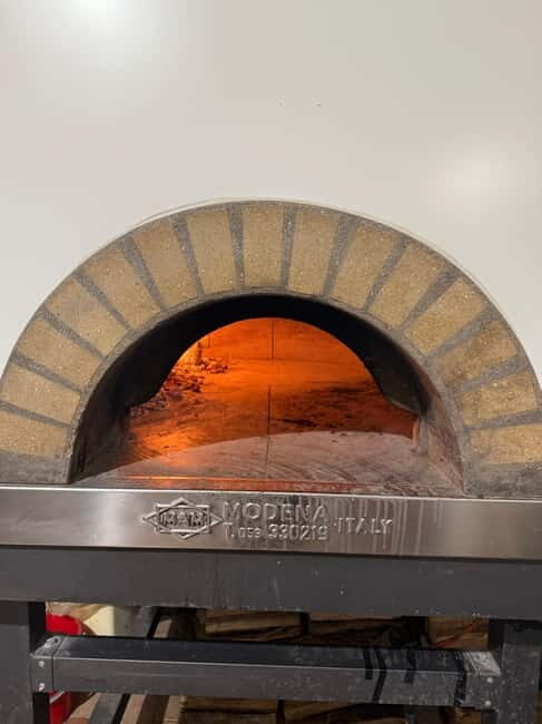 Palermo: Pizza & Tiramisu Class with Free Flowing Fine Wine - The Itinerary in Detail