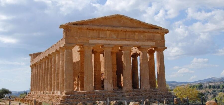 Palermo to Siracusa: stop al Valley of Temples & Roman Villa - Transport and Practical Details