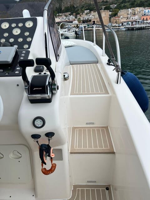 Palermo: tour privato in barca con snack e prosecco - The Experience of the Boat