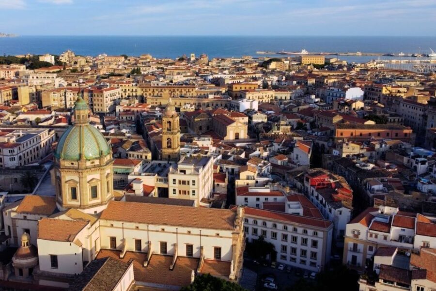 Palermo: Walking Tour of Historic Markets and Monuments - Walking Through Palermo’s Historic Center