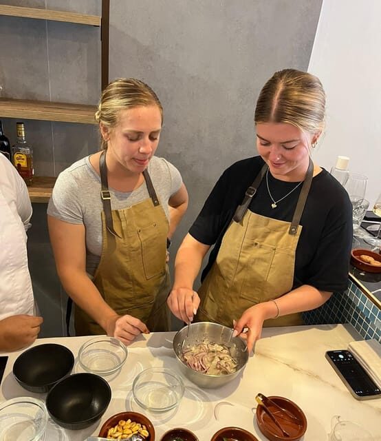 Palma: Mediterranean Cooking Class with Drinks - The Sum Up