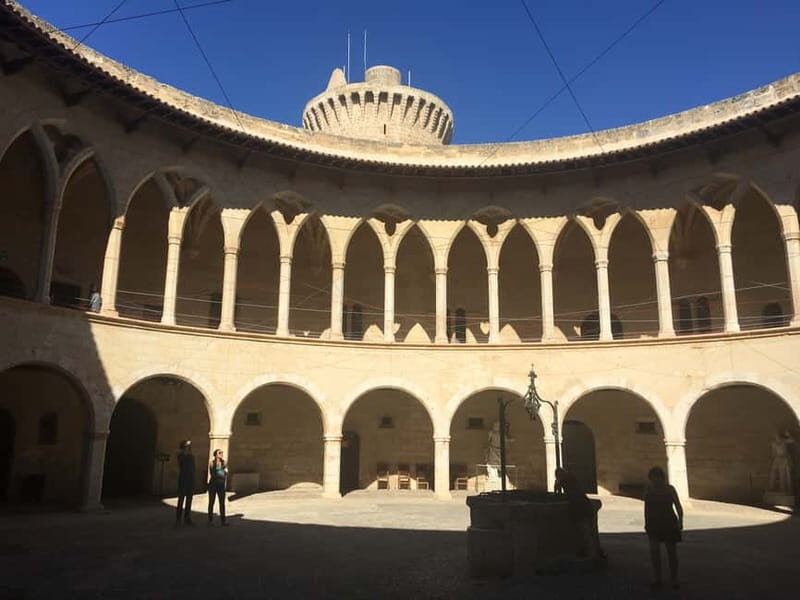 Palma Old Town Insider Tour with visit of the Cathedral - The Itinerary: A Walk Through Time and Style