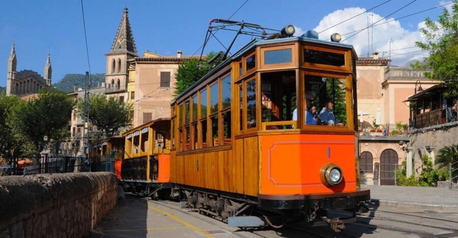 Palma: Tramuntana Full-Day Tour with Sóller Train and Lunch - FAQ