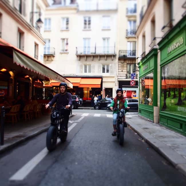 Paris: City Highlights Private Electric Bike Tour with video - Key Points
