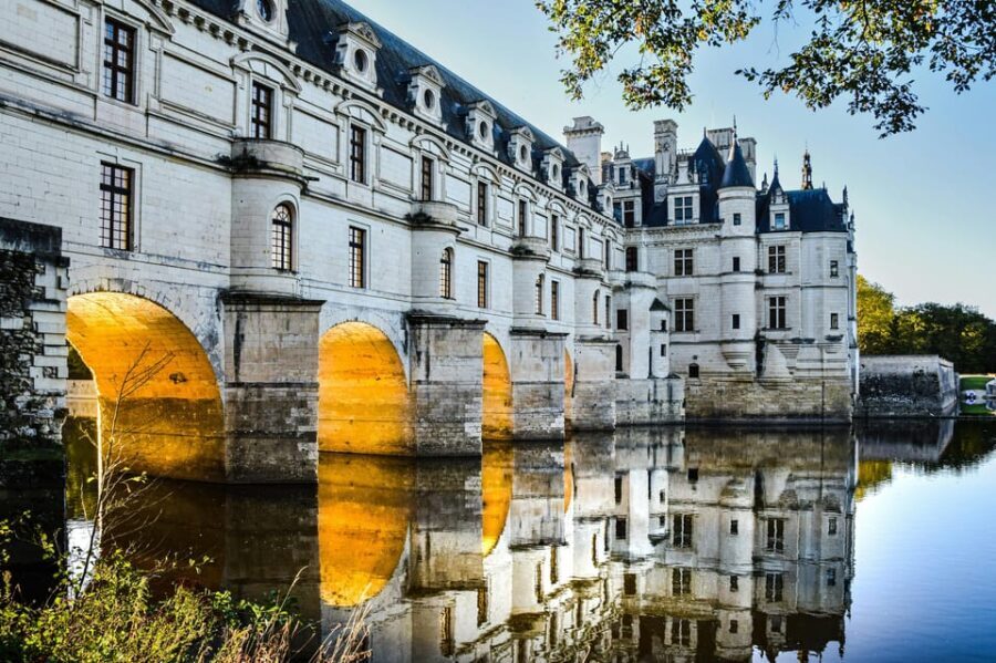 Paris: Day Trip to Loire Castles - Why This Tour Works Well