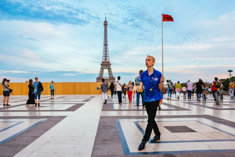 Paris: Eiffel Tower Fully Guided Tour with Summit Option - Meeting Point and First Impressions