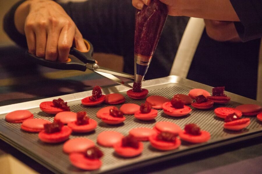 Paris: French Macarons Baking Class with a Parisian Chef - What’s Included and Practical Details