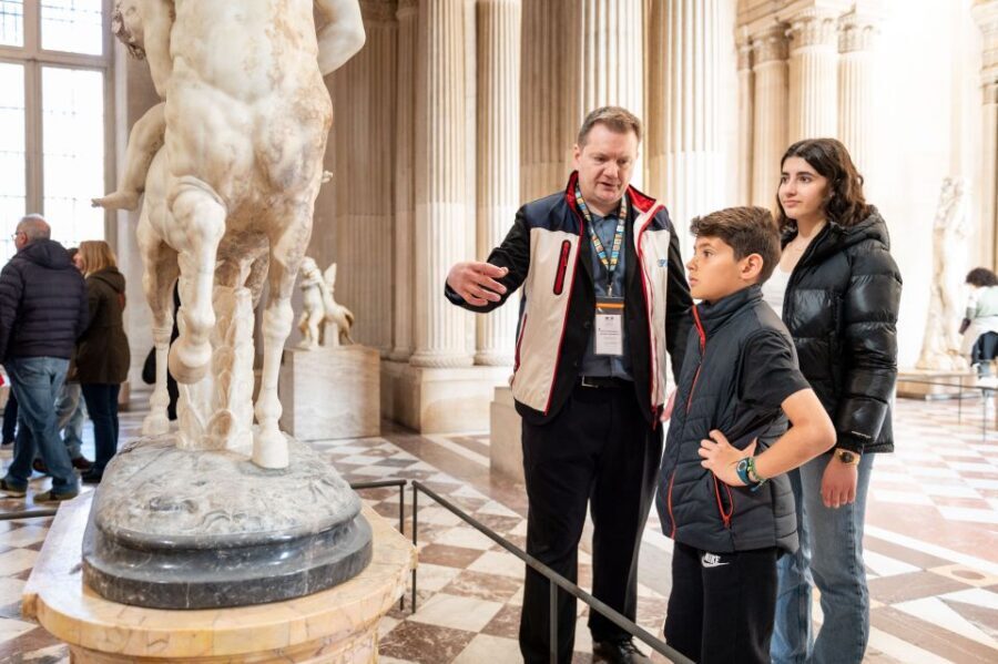 Paris: Louvre Private Family Tour for Kids + Reserved Entry - Who Would Love This Tour?