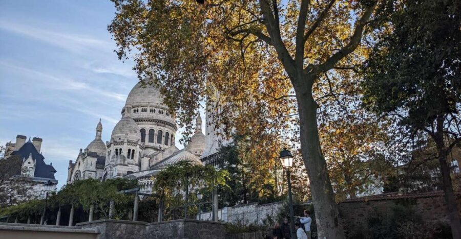 Paris: Montmartre & Sacré Coeur Tiny Group Tour - What to Expect and Practical Details