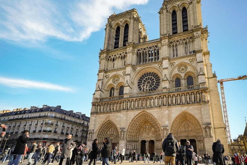 Paris: Notre Dame Cathedral Exterior Tour with Free Entry - What to Expect on the Tour