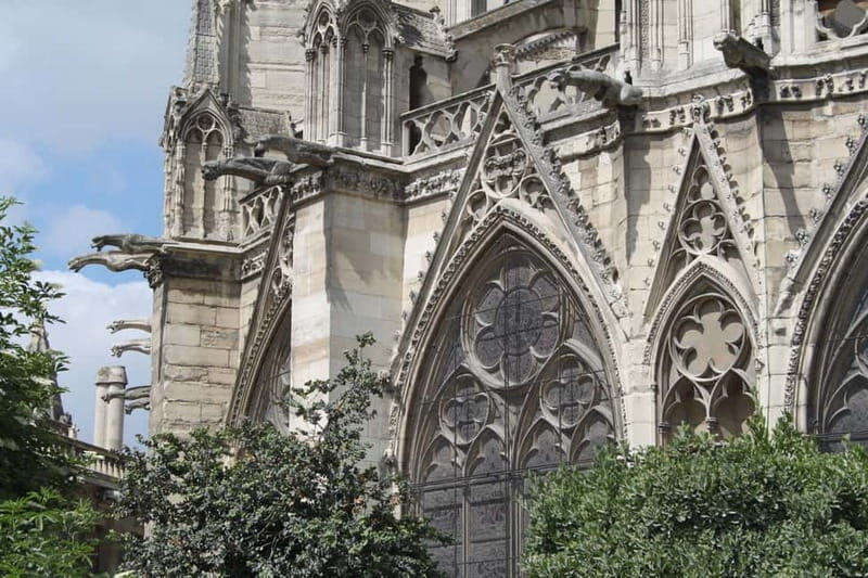 Paris: Notre Dame Exterior Private Tour - The Sum Up