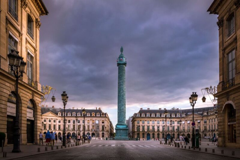 Paris: The Da Vinci Code Walking Tour with a Local Guide - Key Points