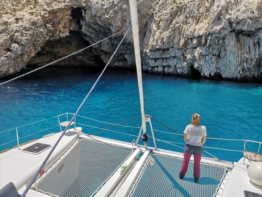 Paros: Catamaran Cruise with Swimming, Meal and Drinks - Itinerary Breakdown and What You Can Expect
