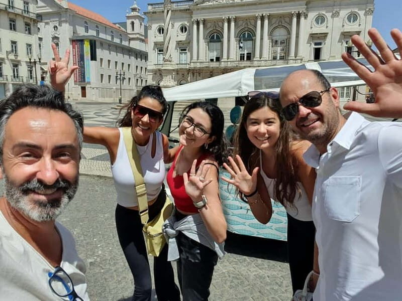 Perfect tour for your first day in Lisbon - The Neighborhoods and Landmarks: A Deeper Dive