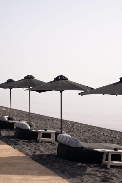 Perivolos: Beach Experience at Wet Stories - The Location and Setting