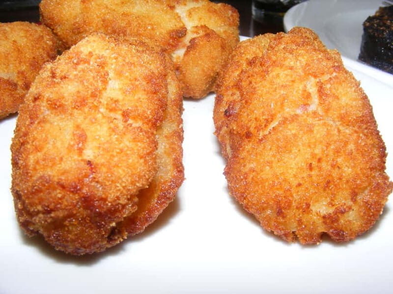 Personalised Traditional Madrid Night Tapas and Drinks Tour - The Itinerary: Step-by-Step