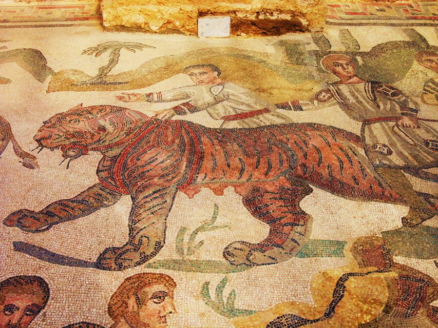 Piazza Armerina: Private Villa Romana del Casale Guided Tour - Who Will Enjoy This Tour?