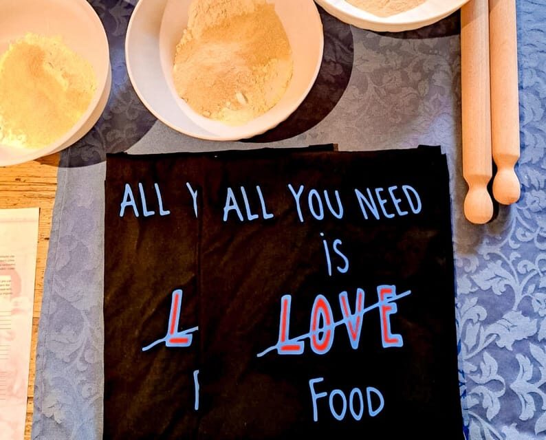 Pienza: Tuscan Cooking Class of Homemade Pastas and Cantucci - The meal and the setting