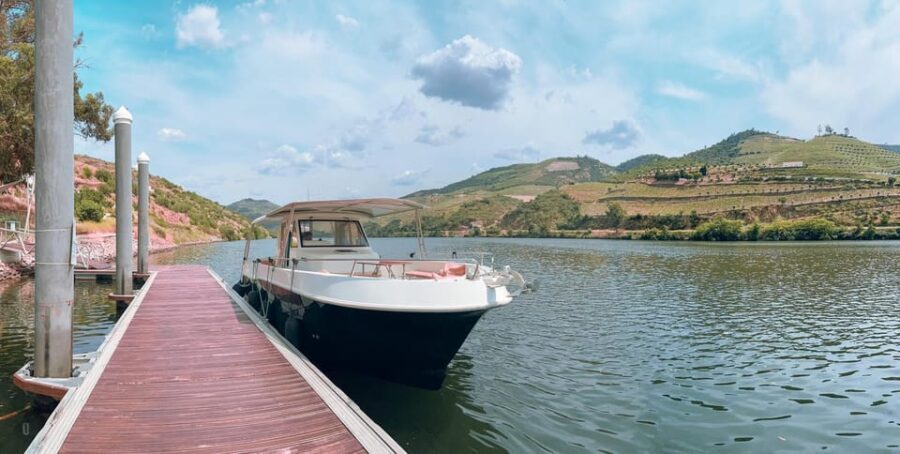 Pinhão: 1 Hour SUNSET Cruise with Sparkling Wine - The Value of This Experience