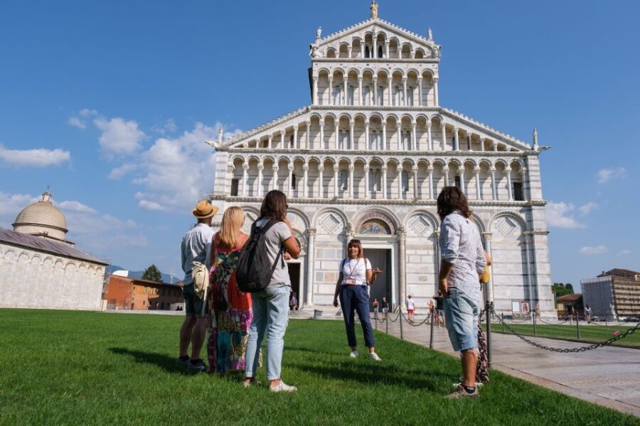 Pisa: City Sightseeing Walking Tour with Snacks and Drinks - Discovering Pisa: A Broader Perspective