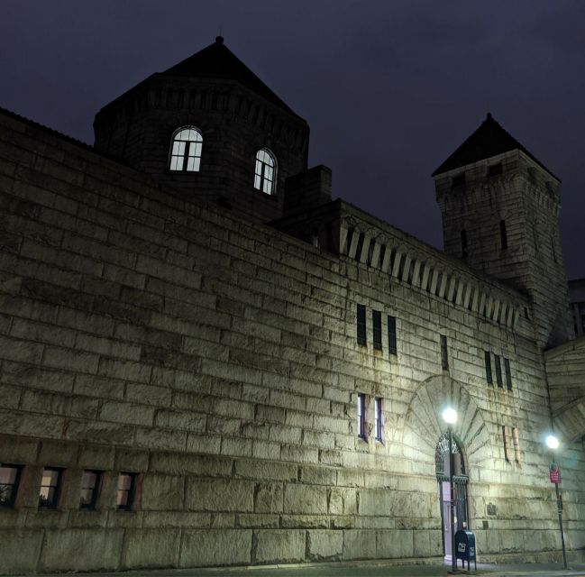 Pittsburgh: Evening Ghost Downtown Walking Tour - Key Points