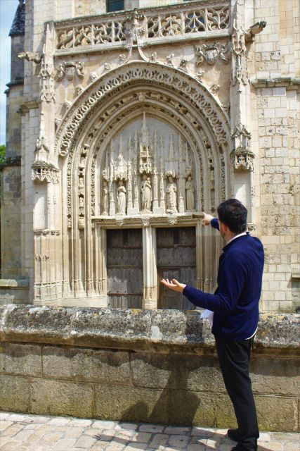 Poitiers: Discover all the City's Heritage in a Walking Tour - Key Points
