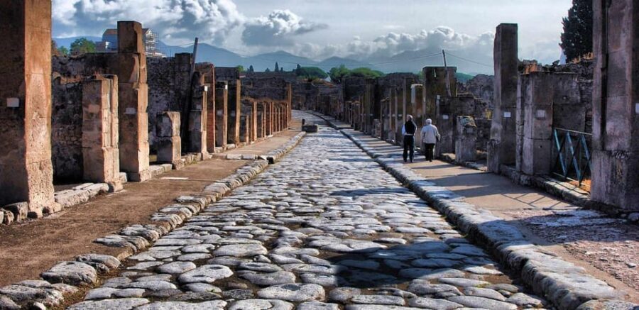 Pompeii 2H Private Guided Tour with Optional Tickets - The Value of a Private Guide