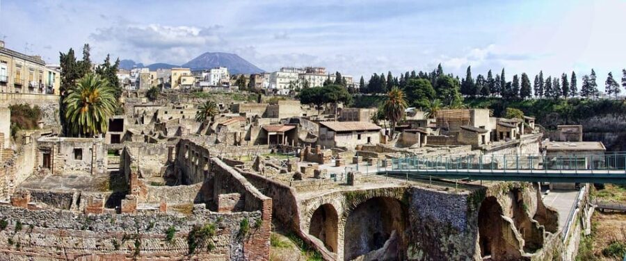 Pompeii and Herculaneum 8 hour private tour from Sorrento - Pompeii: A Well-Preserved Roman City