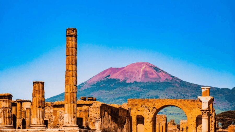 Pompeii Audioguide - TravelMate app for your smartphone - The Walking Itinerary