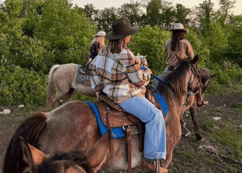 Pompeii: Mount Vesuvius Night Horseback Ride and Italian BBQ - What Travelers Say