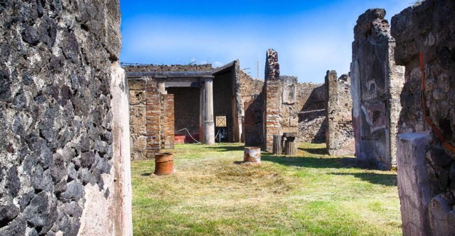 Pompeii: Private and Personalized Tour with archeologist - Who Should Consider This Tour?
