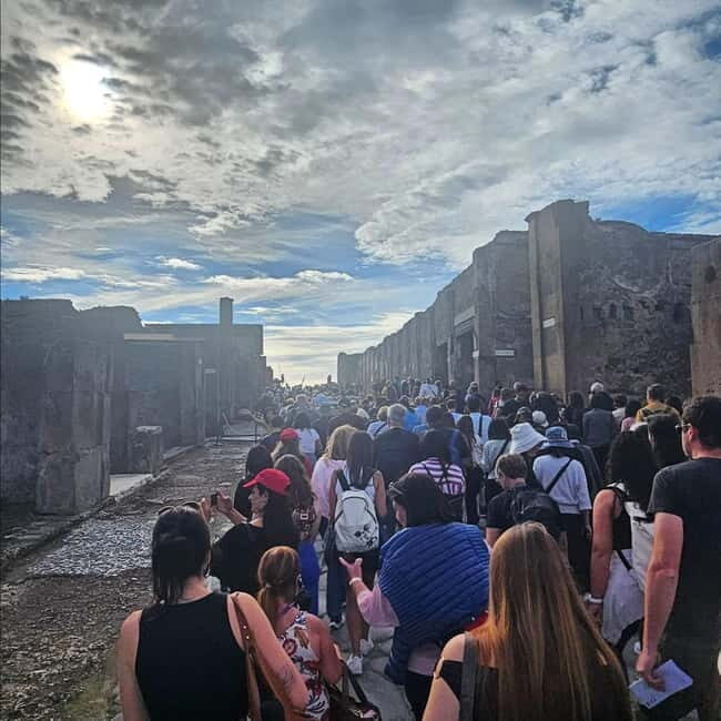 Pompeii: Skip-the-Line Tour with expert in archaeology Guide - A Deep Dive into the Itinerary