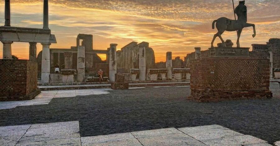 Pompeii Sunset tour for small group - An In-Depth Look at the Pompeii Sunset Tour