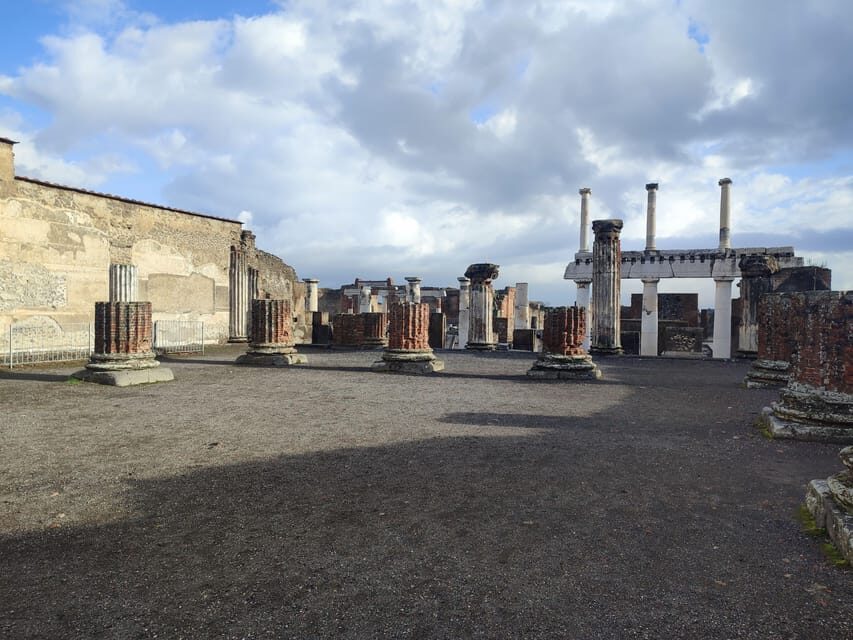 Pompeii: two hours walking Tour - Summary: Who Should Book This Tour?