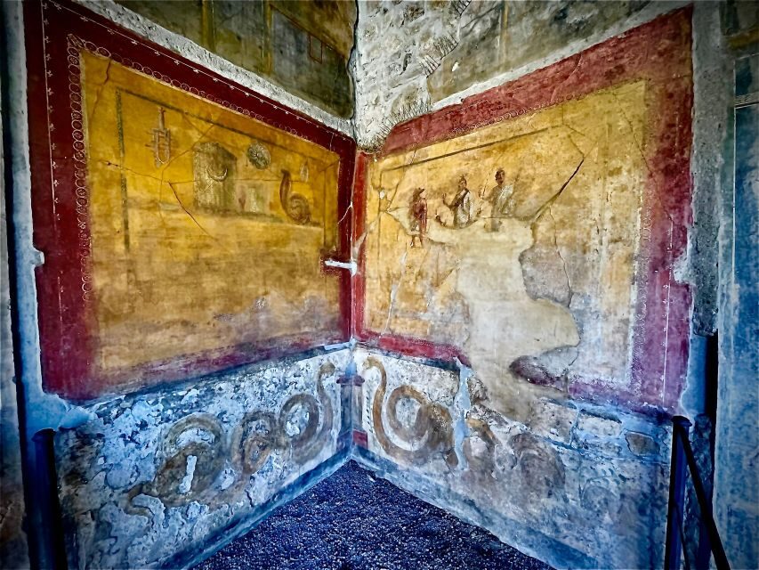Pompeii-Vesuvius & Winery All Inclusive Tour From Positano - Exploring the Day in Detail