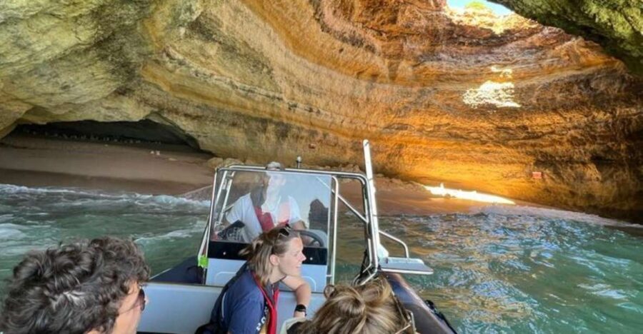 Portimao: Boat trip to the Benagil Cave - What to Expect: A Detailed Breakdown