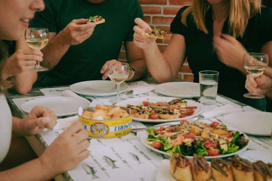 Portimão: Guided Local Food Tour - Deep Dive into the Itinerary