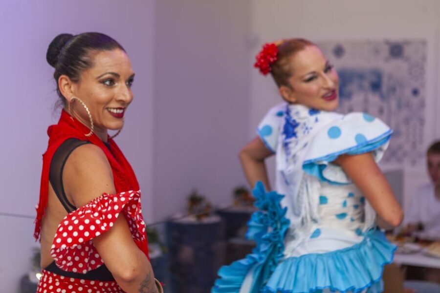 Portimão: Spanish Nights Sevillian Dance & Tapas Tasting - The Itinerary and Experience Breakdown