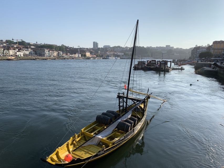 Porto and Gaia: Walking Tour of Douro's Two Riversides - In-Depth: What to Expect