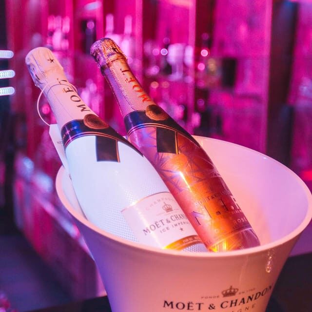 Porto: Cabaret & Pole Shows, offer a Glass of Champagne - The Verdict: Value, Atmosphere, and Authenticity