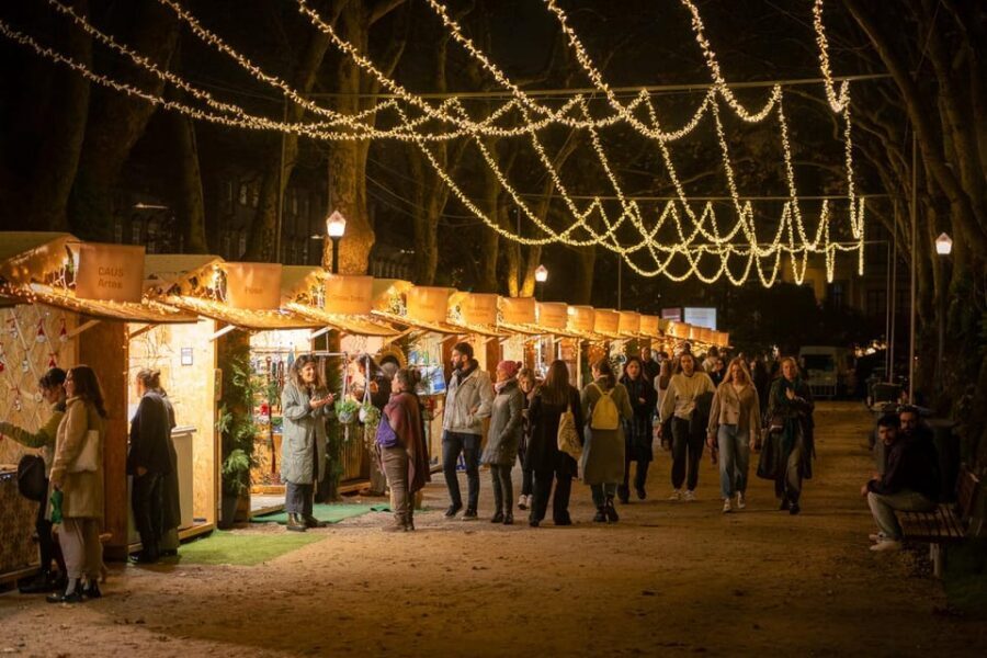 Porto: Christmas Lights Flexible Walking Tour - The Sum Up