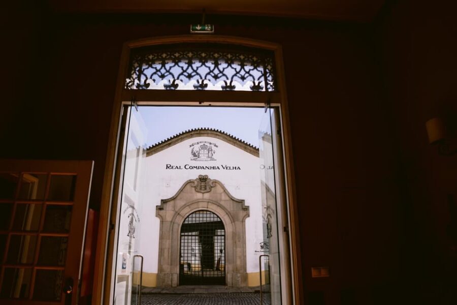 Porto: Classic Tour at Real Companhia Velha - Who Should Consider This Tour?