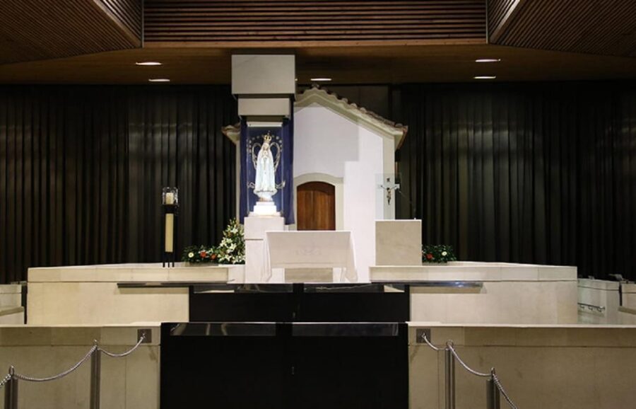 Porto: Complete Private Tour to the Sanctuary of Fatima - The Significance of Each Site