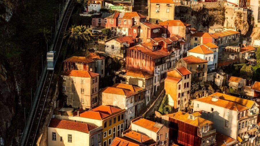 Porto Fado Night Show + Dinner - The City Drive and Cultural Introduction