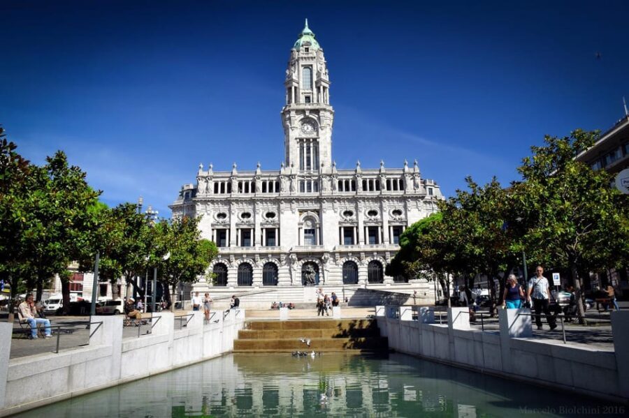 Porto: Private City Highlights Tour with Local Guide - Analyzing the Value