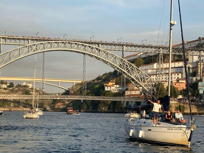 Porto: Private Douro River Charming Cruise w/wine tasting 8p - What’s Not Included