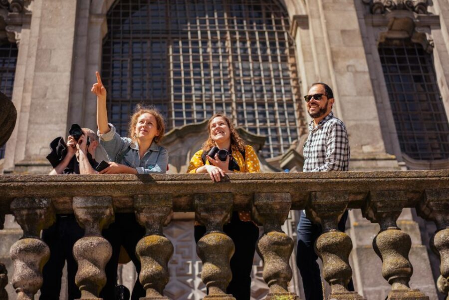 Porto: Private Tour with Locals  Highlights & Hidden Gems - An In-Depth Look at Porto: Highlights & Hidden Gems