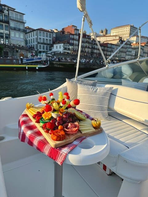 Porto TASTING Boat Tour: Bridges, River Mouth, Wine & Food - What Makes This Tour a Good Value?