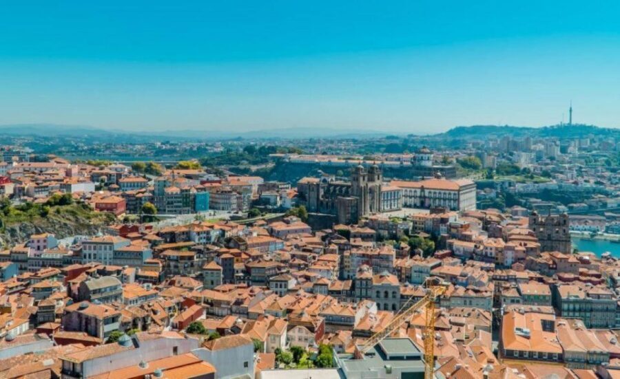 PORTO: TOUR HD PORTO MERCEDES V EXT LONG - The Sum Up